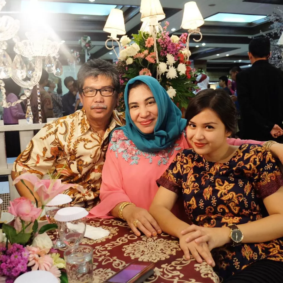 Ayah Putri Titian Meninggal Dunia Akurat