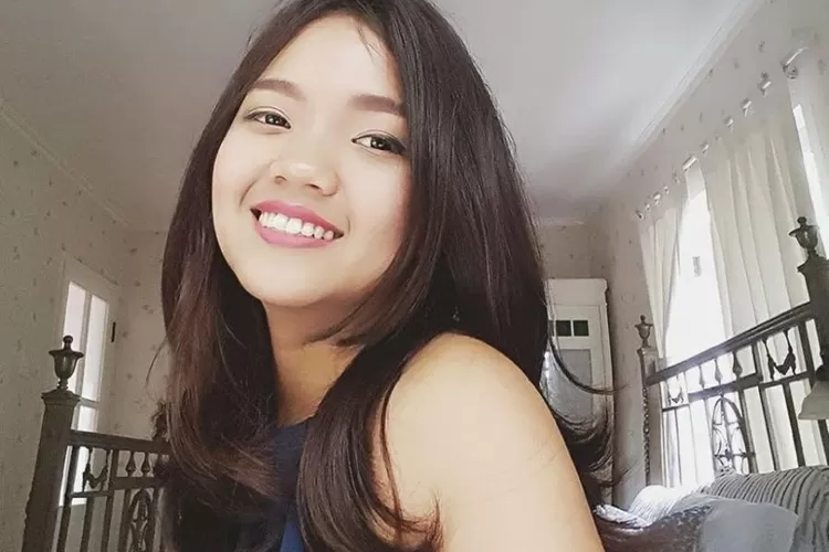 Diputus Pacar Cewek Cantik Ini Gelar Sayembara Cari Pendamping Wisuda